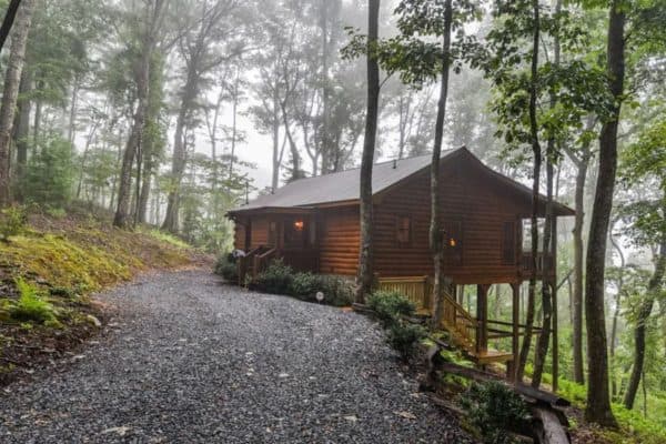 Craziest Blue Ridge Cabin Rentals to Book Now! | All About Glamping