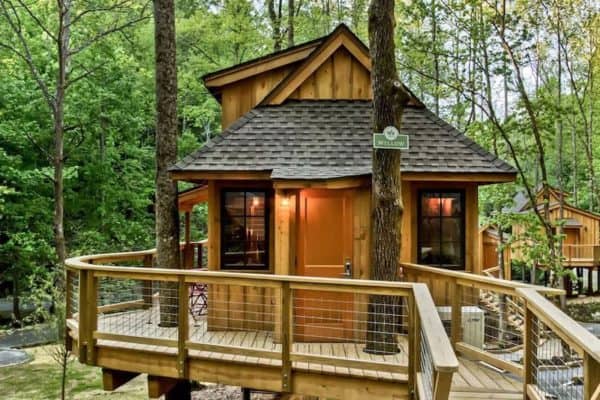 Awesome Treehouse Rentals in Tennessee for 2024