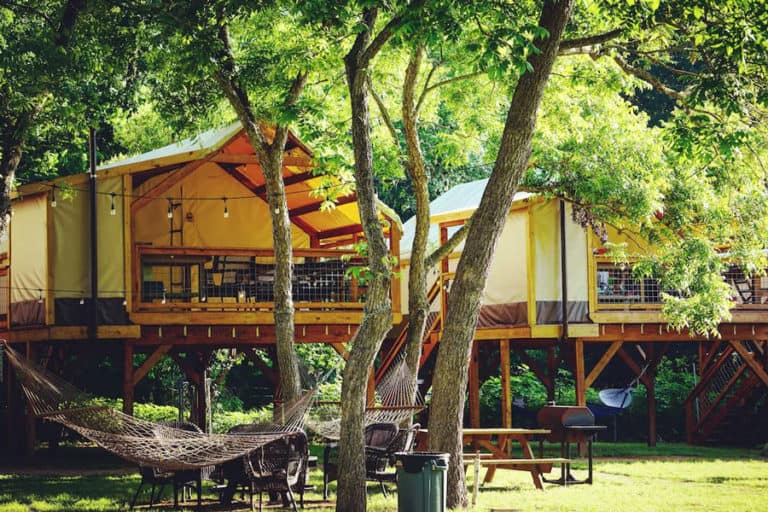 9 Spectacular Glamping in Texas Accommodations
