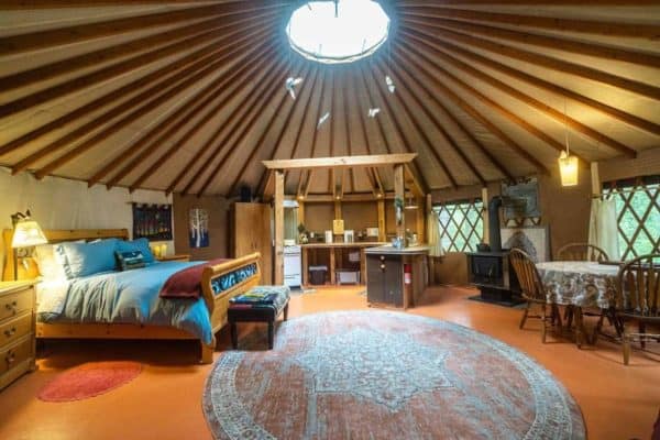9 Yurts in Washington State Everyone Will Love