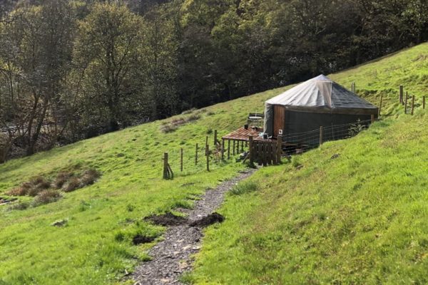 15 Brilliant Glamping in Yorkshire: Pods, Huts and More!